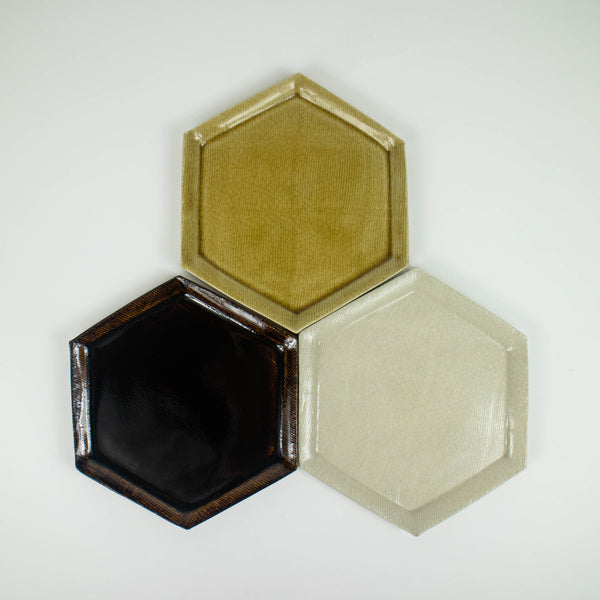 Honeycomb Plate - Dark Brown – November 19 Shop